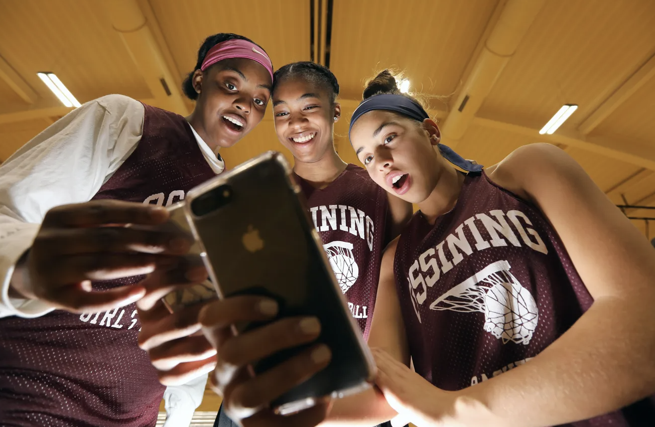 Study: Body image improves among teens after removing social media ...